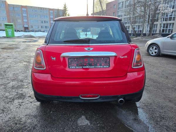 Red MINI Cooper 2009 in Sirvintos, with an engine capacity of 1.40 L and mileage of 190 thousand km for 2550 €, photo 5 on AUTOMOTO.COM.LV