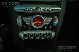 Sarkans MINI Cooper 2009 Rīga, ar dzinēja tilpumu 1.60 L un nobraukumu 134 tūkst. km par 3990 €, foto 17 vietnē AUTOMOTO.COM.LV
