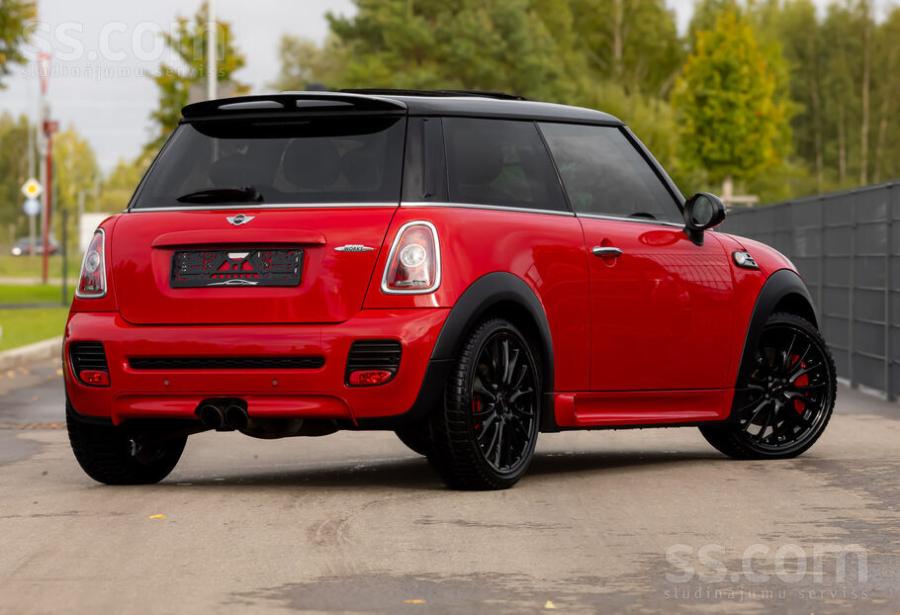 Sarkans MINI Cooper 2009 Jelgava, ar dzinēja tilpumu 1.60 L un nobraukumu 0 tūkst. km par 6999 €, foto 5 vietnē AUTOMOTO.COM.LV