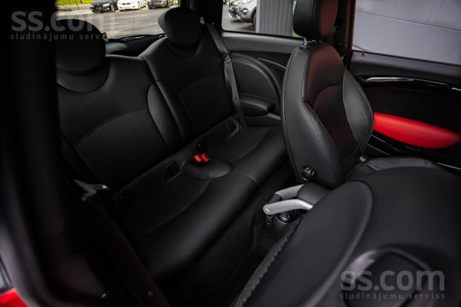 Sarkans MINI Cooper 2009 Jelgava, ar dzinēja tilpumu 1.60 L un nobraukumu 0 tūkst. km par 6999 €, foto 10 vietnē AUTOMOTO.COM.LV