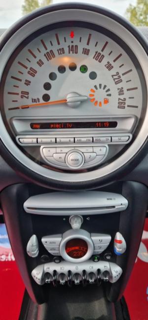 Sarkans MINI Cooper 2010 Rīga, ar dzinēja tilpumu 1.60 L un nobraukumu 173 tūkst. km par 5850 €, foto 17 vietnē AUTOMOTO.COM.LV