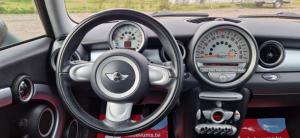 Sarkans MINI Cooper 2010 Rīga, ar dzinēja tilpumu 1.60 L un nobraukumu 173 tūkst. km par 5850 €, foto 22 vietnē AUTOMOTO.COM.LV