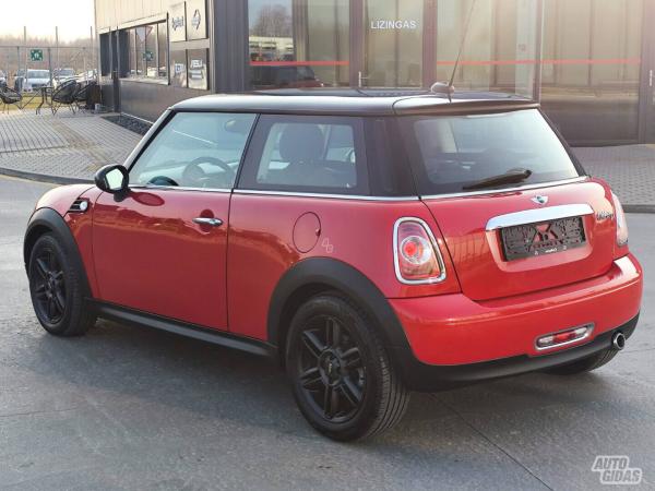 Sarkans MINI Cooper 2011 Šauļi, ar dzinēja tilpumu 1.60 L un nobraukumu 207 tūkst. km par 3950 €, foto 4 vietnē AUTOMOTO.COM.LV