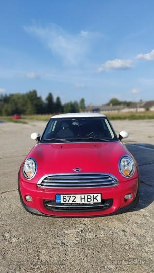 Red MINI Cooper 2011 in Tallinn, with an engine capacity of 1.60 L and mileage of 268 thousand km for 4600 €, photo 6 on AUTOMOTO.COM.LV