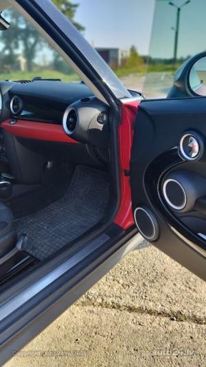 Red MINI Cooper 2011 in Tallinn, with an engine capacity of 1.60 L and mileage of 268 thousand km for 4600 €, photo 12 on AUTOMOTO.COM.LV