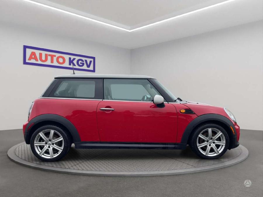 Sarkans MINI Cooper 2013 Viļņa, ar dzinēja tilpumu 1.60 L un nobraukumu 100 tūkst. km par 5999 €, foto 5 vietnē AUTOMOTO.COM.LV