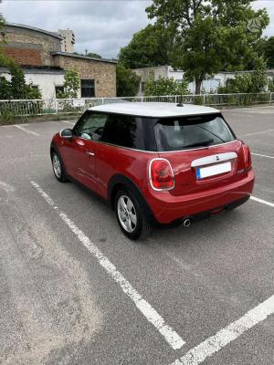 Sarkans MINI Cooper 2015 Viļņa, ar dzinēja tilpumu 1.50 L un nobraukumu 118 tūkst. km par 8300 €, foto 8 vietnē AUTOMOTO.COM.LV
