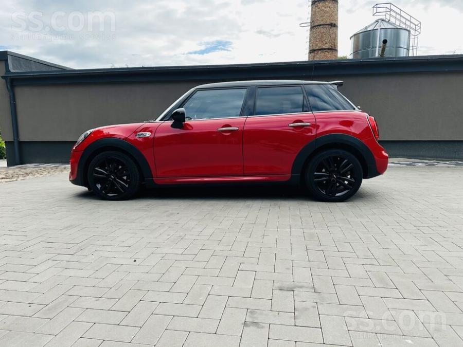 Sarkans MINI Cooper 2016 Rīga, ar dzinēja tilpumu 2.00 L un nobraukumu 265 tūkst. km par 10799 €, foto 2 vietnē AUTOMOTO.COM.LV