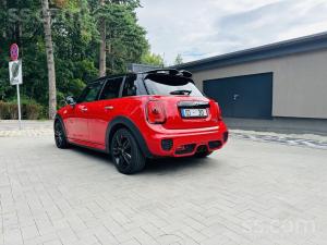 Sarkans MINI Cooper 2016 Rīga, ar dzinēja tilpumu 2.00 L un nobraukumu 265 tūkst. km par 10799 €, foto 3 vietnē AUTOMOTO.COM.LV