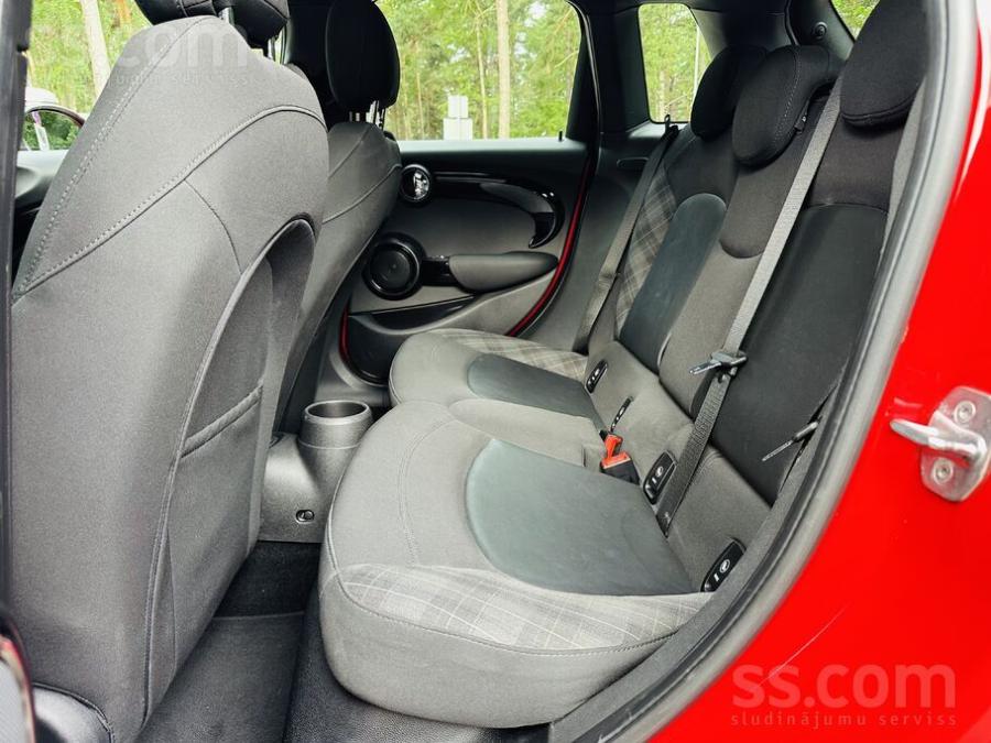 Sarkans MINI Cooper 2016 Rīga, ar dzinēja tilpumu 2.00 L un nobraukumu 265 tūkst. km par 10799 €, foto 10 vietnē AUTOMOTO.COM.LV