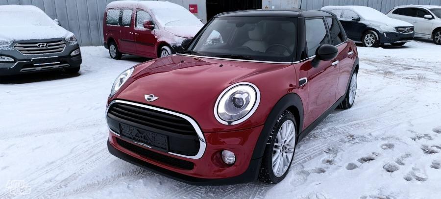 Red MINI Cooper 2016 in Siauliai, with an engine capacity of 1.50 L and mileage of 154 thousand km for 12850 €, photo 1 on AUTOMOTO.COM.LV
