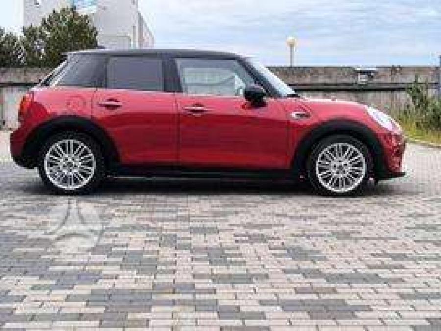Sarkans MINI Cooper 2016 Šauļi, ar dzinēja tilpumu 1.50 L un nobraukumu 154 tūkst. km par 9950 €, foto 12 vietnē AUTOMOTO.COM.LV