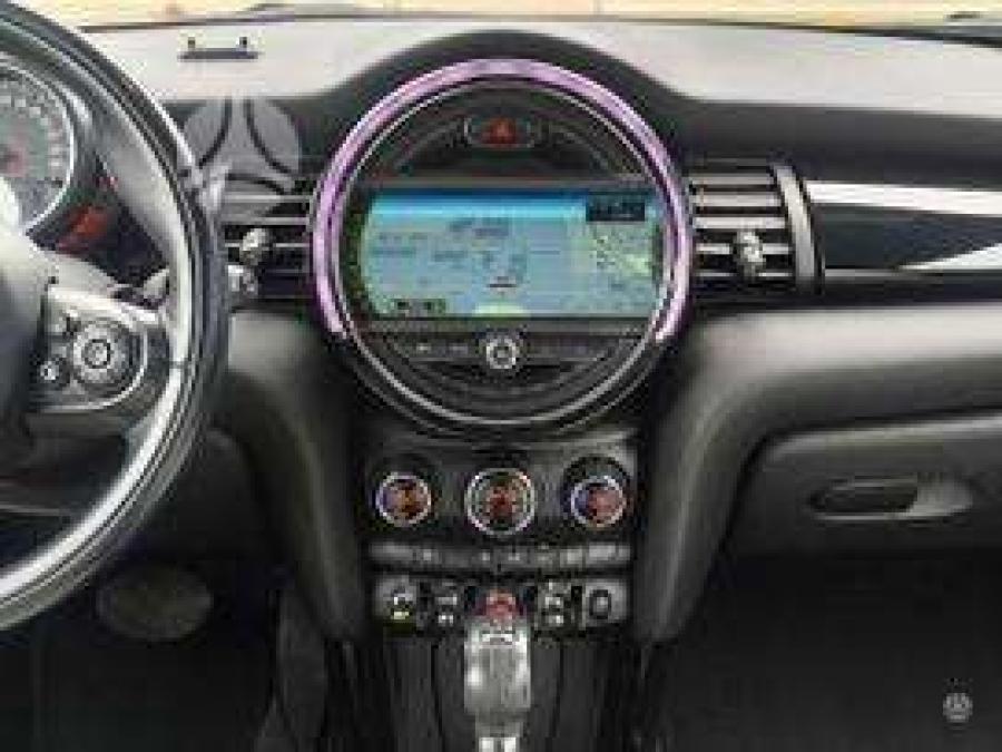 Sarkans MINI Cooper 2016 Šauļi, ar dzinēja tilpumu 1.50 L un nobraukumu 154 tūkst. km par 9950 €, foto 30 vietnē AUTOMOTO.COM.LV