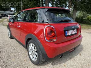 Sarkans MINI Cooper 2016 Rīga, ar dzinēja tilpumu 1.20 L un nobraukumu 99 tūkst. km par 8880 €, foto 4 vietnē AUTOMOTO.COM.LV