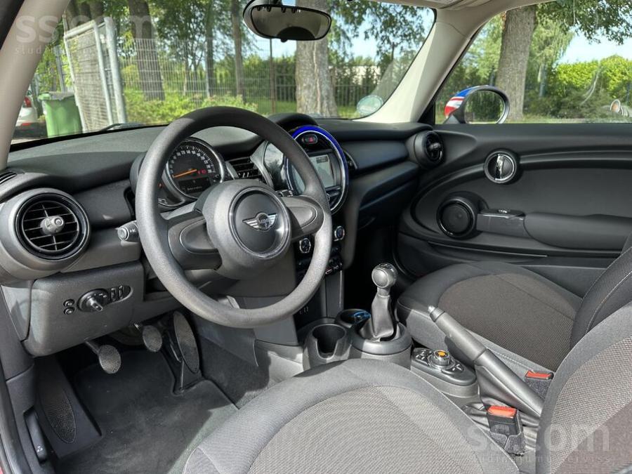 Sarkans MINI Cooper 2016 Rīga, ar dzinēja tilpumu 1.20 L un nobraukumu 99 tūkst. km par 8880 €, foto 13 vietnē AUTOMOTO.COM.LV