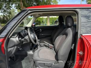 Sarkans MINI Cooper 2016 Rīga, ar dzinēja tilpumu 1.20 L un nobraukumu 99 tūkst. km par 8880 €, foto 14 vietnē AUTOMOTO.COM.LV
