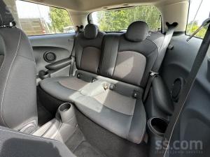 Sarkans MINI Cooper 2016 Rīga, ar dzinēja tilpumu 1.20 L un nobraukumu 99 tūkst. km par 8880 €, foto 16 vietnē AUTOMOTO.COM.LV