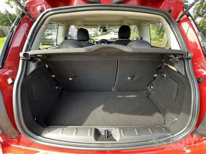 Sarkans MINI Cooper 2016 Rīga, ar dzinēja tilpumu 1.20 L un nobraukumu 99 tūkst. km par 8880 €, foto 17 vietnē AUTOMOTO.COM.LV