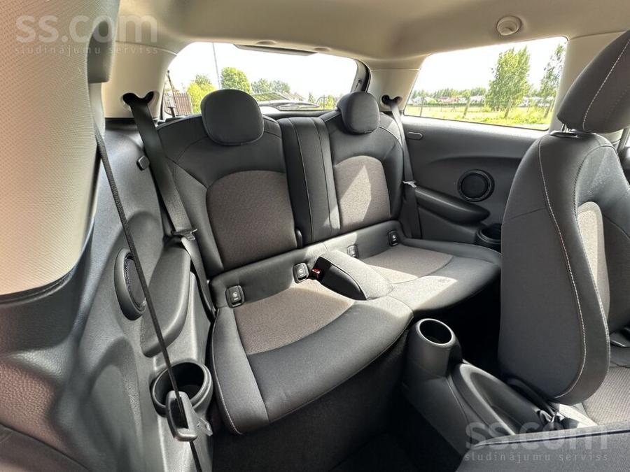 Sarkans MINI Cooper 2016 Rīga, ar dzinēja tilpumu 1.20 L un nobraukumu 99 tūkst. km par 8880 €, foto 19 vietnē AUTOMOTO.COM.LV
