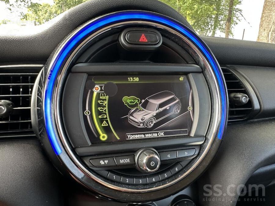 Sarkans MINI Cooper 2016 Rīga, ar dzinēja tilpumu 1.20 L un nobraukumu 99 tūkst. km par 8880 €, foto 28 vietnē AUTOMOTO.COM.LV
