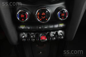 Red MINI Cooper 2019 in Riga, with an engine capacity of 1.50 L and mileage of 0 thousand km for 13990 €, photo 18 on AUTOMOTO.COM.LV