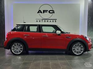 Sarkans MINI Cooper 2021 Kauņa, ar dzinēja tilpumu 1.50 L un nobraukumu 72 tūkst. km par 21693 €, foto 4 vietnē AUTOMOTO.COM.LV