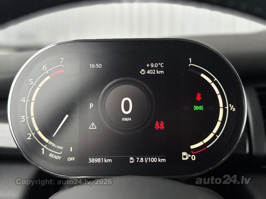 Red MINI Cooper 2021 in Riga, with an engine capacity of 1.50 L and mileage of 39 thousand km for 18500 €, photo 16 on AUTOMOTO.COM.LV