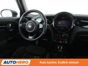 Sarkans MINI Cooper 2023 Kauņa, ar dzinēja tilpumu 1.50 L un nobraukumu 29 tūkst. km par 26922 €, foto 13 vietnē AUTOMOTO.COM.LV