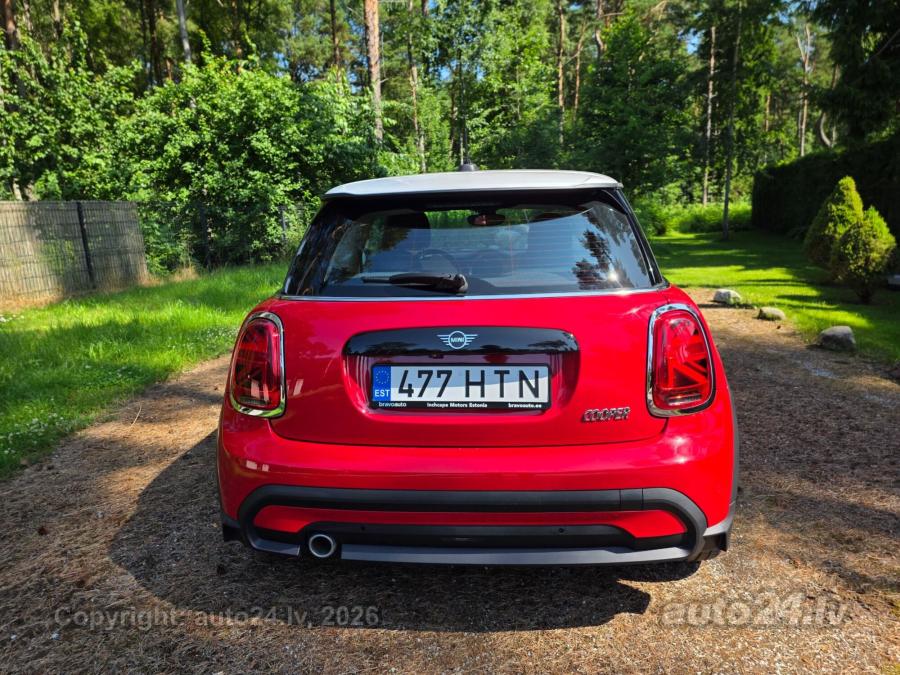Sarkans MINI Cooper 2023 Tallina, ar dzinēja tilpumu 1.50 L un nobraukumu 26 tūkst. km par 19900 €, foto 5 vietnē AUTOMOTO.COM.LV