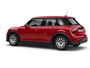 Red MINI Cooper 2022 in Kaunas, with an engine capacity of 1.50 L and mileage of 28 thousand km for 24694 €, photo 2 on AUTOMOTO.COM.LV