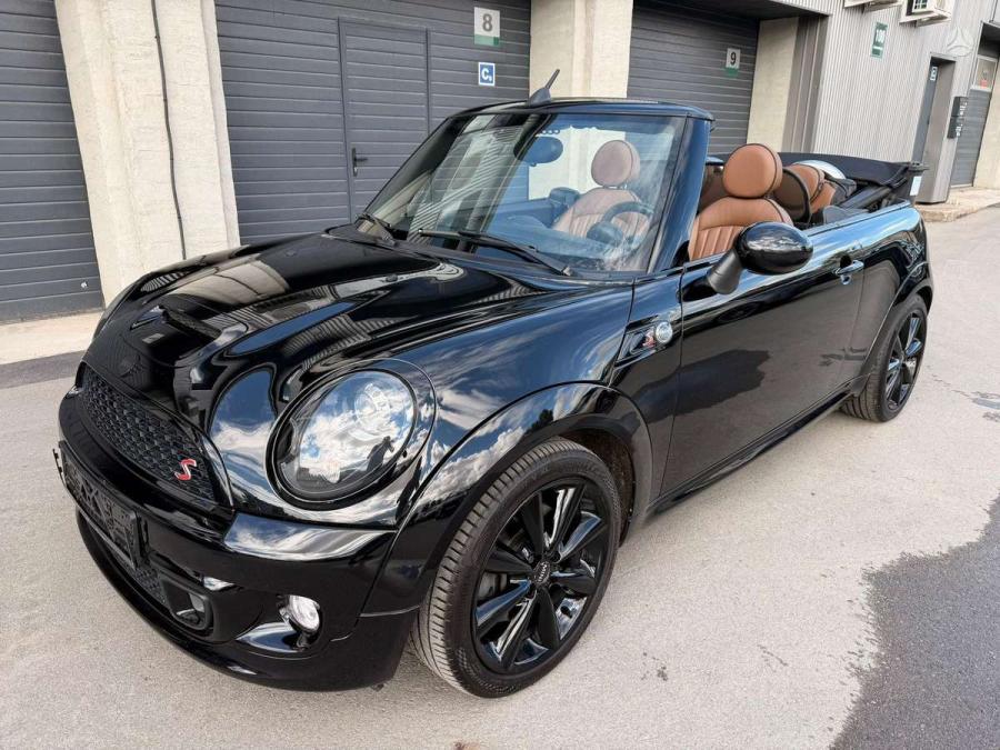 Melns MINI cooper-s 2013 Šauļi, ar dzinēja tilpumu 1.60 L un nobraukumu 255 tūkst. km par 4950 €, foto 3 vietnē AUTOMOTO.COM.LV
