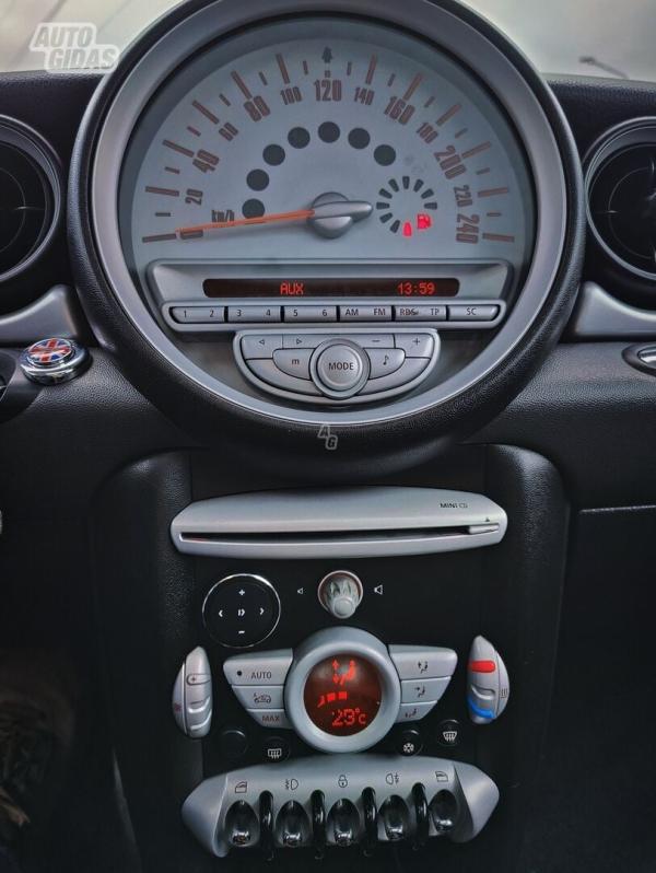 Black MINI cooper-s 2007 in Vilnius, with an engine capacity of 1.60 L and mileage of 231 thousand km for 4100 €, photo 8 on AUTOMOTO.COM.LV