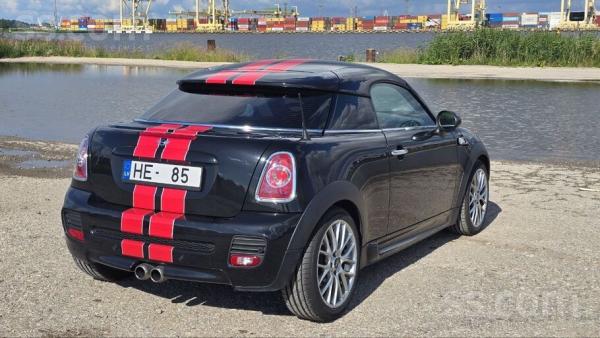 Melns MINI cooper-s 2012 Rīga, ar dzinēja tilpumu 1.60 L un nobraukumu 85 tūkst. km par 14000 €, foto 3 vietnē AUTOMOTO.COM.LV