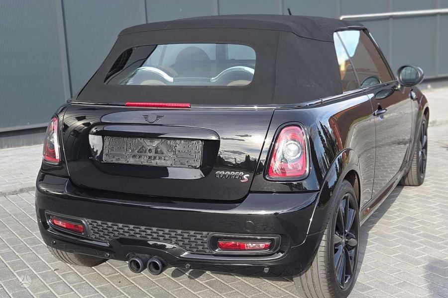 Melns MINI cooper-s 2013 Šauļi, ar dzinēja tilpumu 1.60 L un nobraukumu 255 tūkst. km par 5250 €, foto 7 vietnē AUTOMOTO.COM.LV