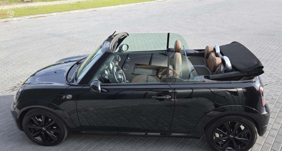 Melns MINI cooper-s 2013 Šauļi, ar dzinēja tilpumu 1.60 L un nobraukumu 255 tūkst. km par 5250 €, foto 9 vietnē AUTOMOTO.COM.LV