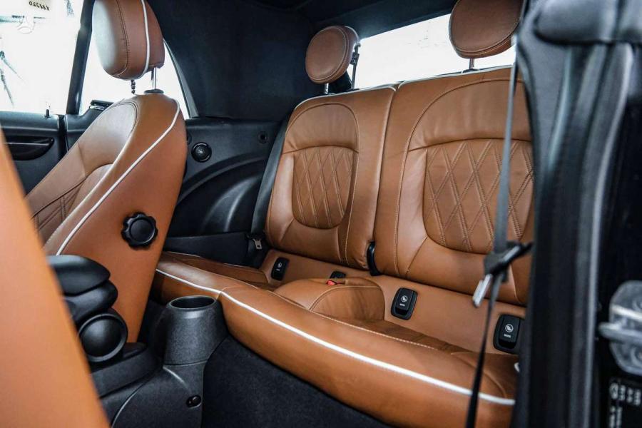 Melns MINI cooper-s 2016 Kauņa, ar dzinēja tilpumu 1.60 L un nobraukumu 126 tūkst. km par 19900 €, foto 9 vietnē AUTOMOTO.COM.LV