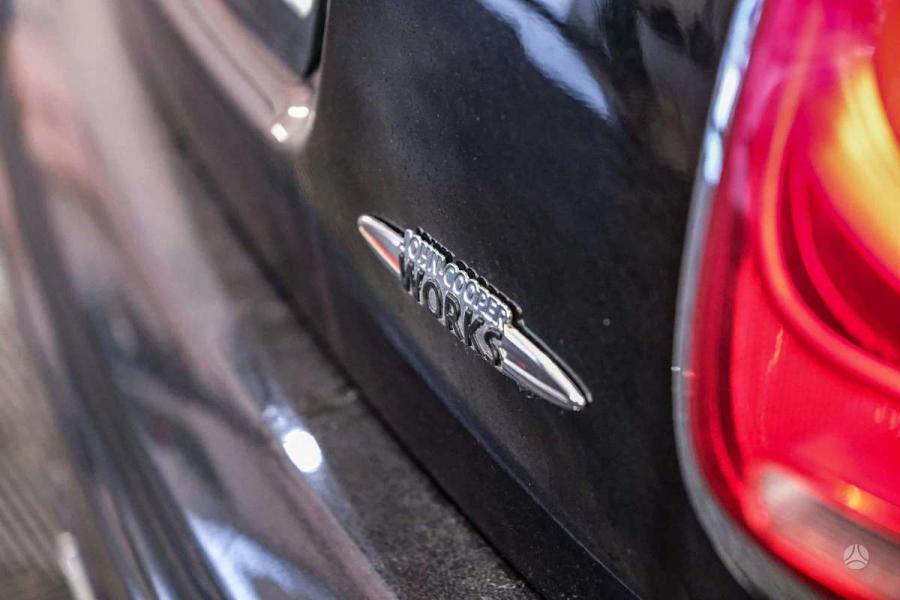 Melns MINI cooper-s 2016 Kauņa, ar dzinēja tilpumu 1.60 L un nobraukumu 126 tūkst. km par 19900 €, foto 15 vietnē AUTOMOTO.COM.LV
