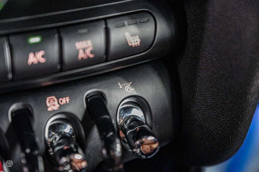 Melns MINI cooper-s 2016 Kauņa, ar dzinēja tilpumu 1.60 L un nobraukumu 126 tūkst. km par 19900 €, foto 30 vietnē AUTOMOTO.COM.LV