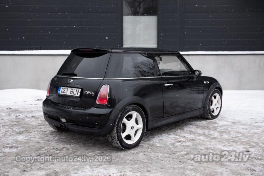 Melns MINI cooper-s 2003 Tallina, ar dzinēja tilpumu 1.60 L un nobraukumu 0 tūkst. km par 399 €, foto 6 vietnē AUTOMOTO.COM.LV
