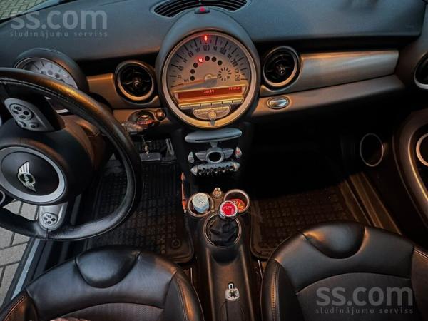 Melns MINI cooper-s 2007 Rīga, ar dzinēja tilpumu 1.60 L un nobraukumu 176 tūkst. km par 5100 €, foto 6 vietnē AUTOMOTO.COM.LV