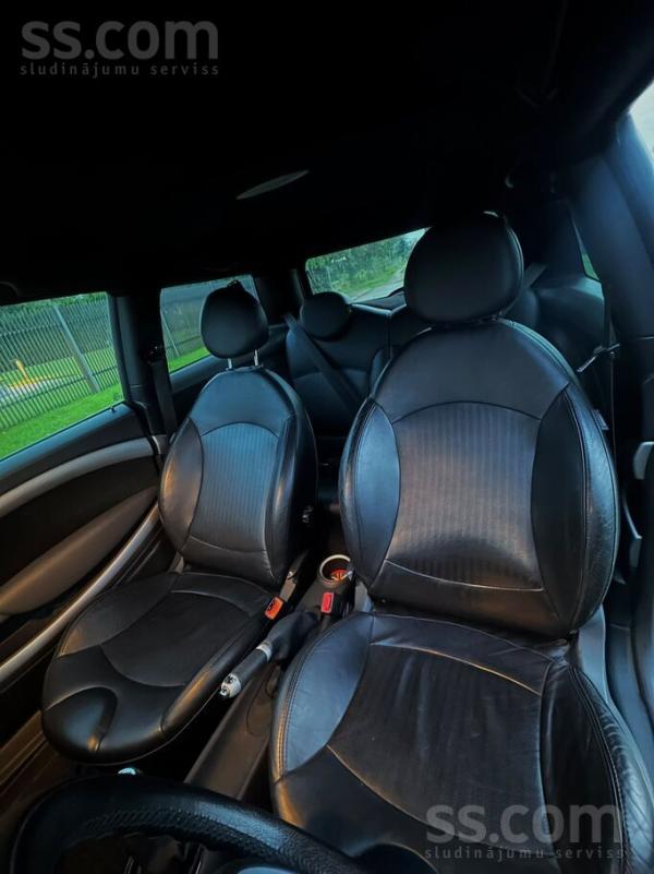 Melns MINI cooper-s 2007 Rīga, ar dzinēja tilpumu 1.60 L un nobraukumu 176 tūkst. km par 5100 €, foto 9 vietnē AUTOMOTO.COM.LV