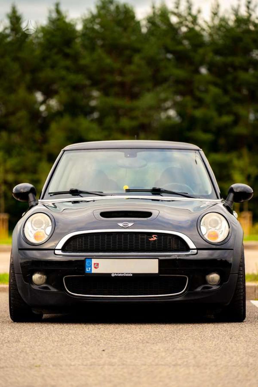 Melns MINI cooper-s 2009 Viļņa, ar dzinēja tilpumu 1.60 L un nobraukumu 253 tūkst. km par 3000 €, foto 3 vietnē AUTOMOTO.COM.LV