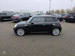 Melns MINI cooper-s 2010 Marijampole, ar dzinēja tilpumu 1.60 L un nobraukumu 145 tūkst. km par 2999 €, foto 8 vietnē AUTOMOTO.COM.LV