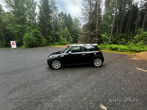 Melns MINI cooper-s 2010 Tallina, ar dzinēja tilpumu 1.60 L un nobraukumu 0 tūkst. km par 4999 €, foto 13 vietnē AUTOMOTO.COM.LV