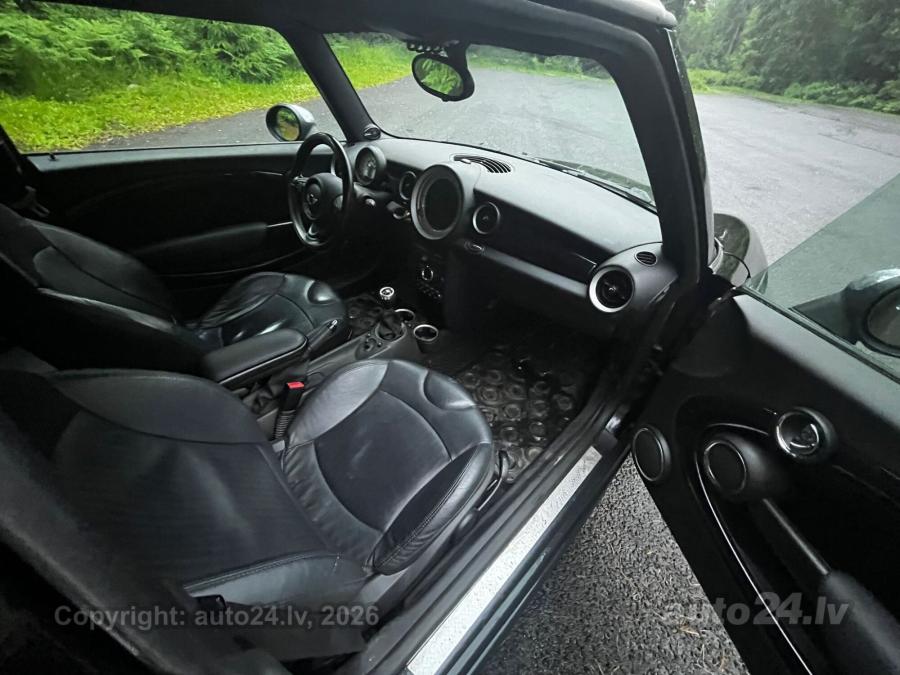 Melns MINI cooper-s 2010 Tallina, ar dzinēja tilpumu 1.60 L un nobraukumu 0 tūkst. km par 4999 €, foto 25 vietnē AUTOMOTO.COM.LV
