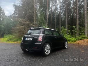 Melns MINI cooper-s 2010 Tallina, ar dzinēja tilpumu 1.60 L un nobraukumu 0 tūkst. km par 4999 €, foto 26 vietnē AUTOMOTO.COM.LV