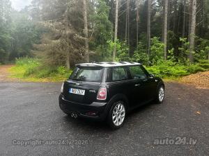 Melns MINI cooper-s 2010 Tallina, ar dzinēja tilpumu 1.60 L un nobraukumu 0 tūkst. km par 4999 €, foto 28 vietnē AUTOMOTO.COM.LV
