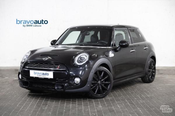 Black MINI cooper-s 2018 in Vilnius, with an engine capacity of 2.00 L and mileage of 84 thousand km for 19441 €, photo 1 on AUTOMOTO.COM.LV
