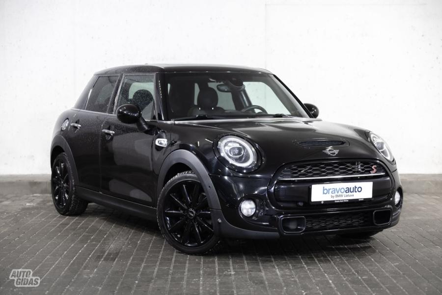 Black MINI cooper-s 2018 in Vilnius, with an engine capacity of 2.00 L and mileage of 84 thousand km for 19441 €, photo 3 on AUTOMOTO.COM.LV