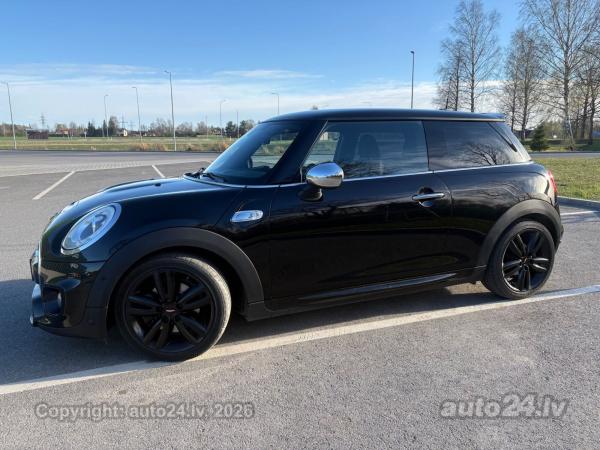Melns MINI cooper-s 2018 Tartu, ar dzinēja tilpumu 2.00 L un nobraukumu 63 tūkst. km par 19400 €, foto 3 vietnē AUTOMOTO.COM.LV